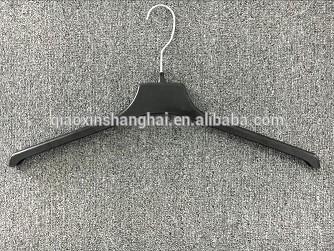 China VICS HANGER 396,TOP HANGER PLASTIC HANGER GARMENT HANGER for sale
