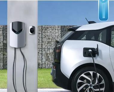 Cina Tipo 1 per la stazione di ricarica Tesla NACS 32A 5M IP55 stazione di ricarica EVSE a muro in vendita