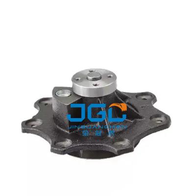 China Engine Parts Water Pump Replacement 1817687C92 For Excavator DT466 DT360 DT530 for sale