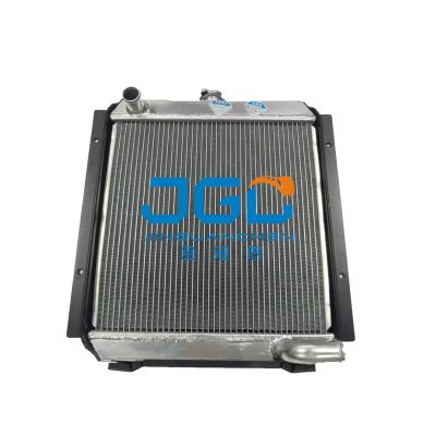 中国 PC50UU PC40-7 水タンクラジエーター 20T-03-71110 掘削機アクセサリー 販売のため