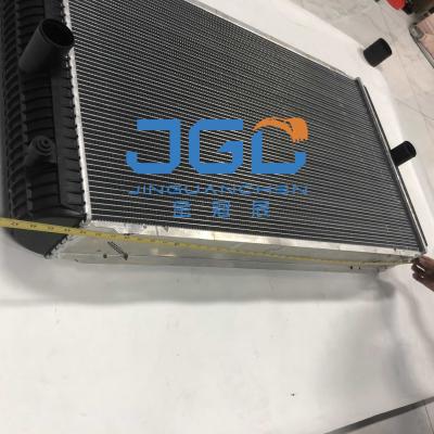 China Wasserbehälter für Bagger EC360 380 460 480 B Heizkörper 14533173 11110696 Für VOL-VO Bagger zu verkaufen