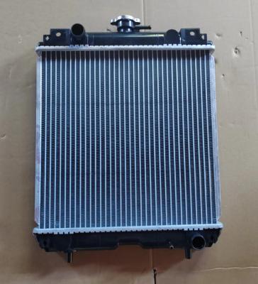 Китай Высококачественные экскаваторы Водный пластмассовый радиатор для Kubota20 Фабрика продажи продается