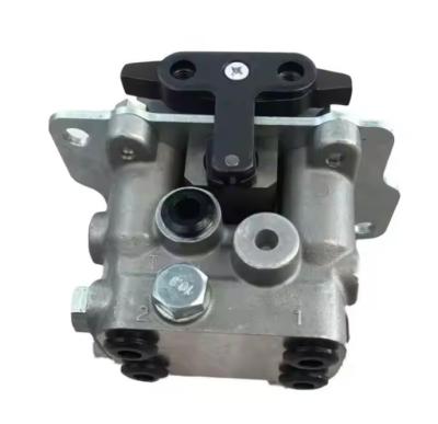 China PC200-6 PC400-6 PC450LC-6 PC60-7 PC70-7 PC100-6 PC120-6 Excavator Pilot Valve 702-16-01430 for sale