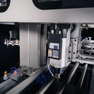 중국 알루미늄 커튼 벽 윤곽 처리를 위한 6500 밀리미터 4 주축 Cnc 머시닝센터 CNC 기계 판매용