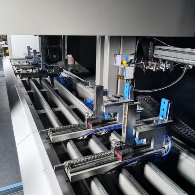 중국 알루미늄 커튼 벽 윤곽 처리를 위한 6500 밀리미터 4 주축 Cnc 머시닝센터 CNC 기계 판매용