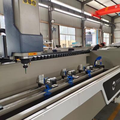 Cina centro di macinazione di alluminio del router di alluminio della copia delle asce di CNC 3 di 3000mm 3200mm con la vibrazione della Tabella in vendita