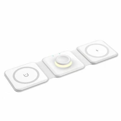 China 3 em 1 carregamento sem fio magnético luz noturna 121g carregador rápido 15W à venda