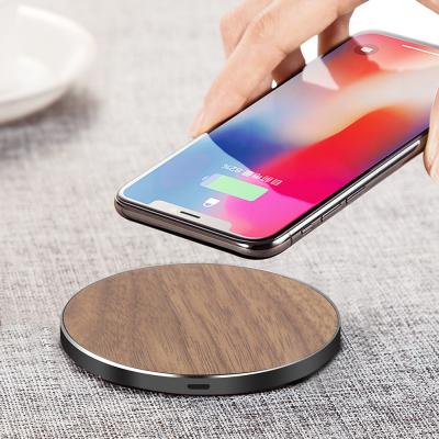 China 10w Fast Wireless Charger Pad Real Handcrafted Wood 9V/1.67A Input For Mobile Phone for sale