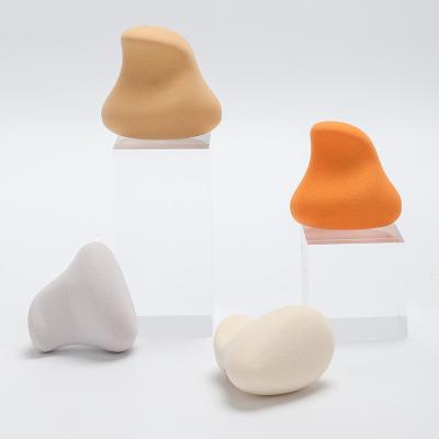 China Iron Shape Makeup Puff Sponge Blender for sale