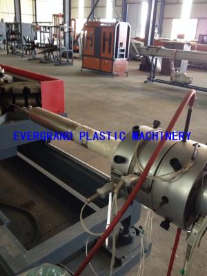 Cina L'HDPE doppio ha ondulato il tubo che fa la macchina, linea di produzione della metropolitana dei pp in vendita