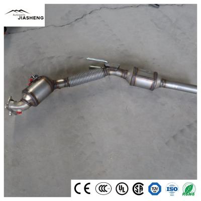 中国 17 フォルクスワーゲンジェッタ ユーロV 催化コンバーター ファーストクラスの金属排気ガス催化器 自動催化コンバーター 販売のため