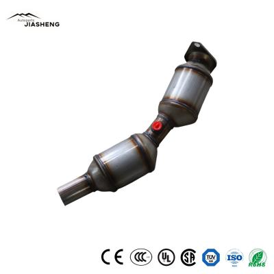 Cina Toyota Prius Catalyst Motore di auto Convertitore Fornitori Automobile Universal Auto Catalytic Converter in vendita