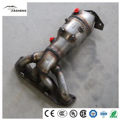 Cina 06-08 Teana 2.0 filiera tubo Cina Fabbrica di scarico Auto catalizzatore in vendita