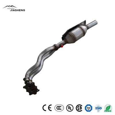 Cina Bora 1.6 Catalizzatore Convertitore motore di auto Fornitori di auto Universale Auto Catalizzatore in vendita