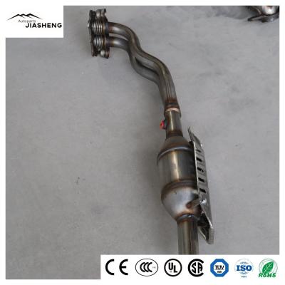 Cina Bora 1.6 Catalizzatore a manifold di scarico convertitore catalitico automatico a misura diretta in vendita