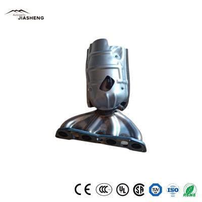 Cina 14 X-Trail Auto Parts Euro 5 Catalyst Sistema di scarico Auto Catalytic Converter in vendita
