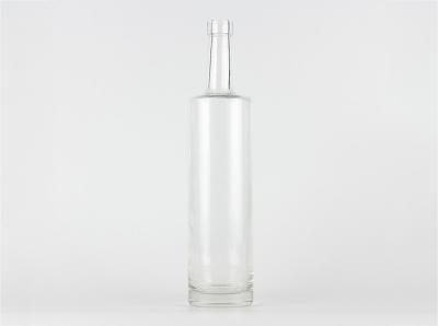 China Liquor Cork Sealing Glass Bottle 7010 for sale