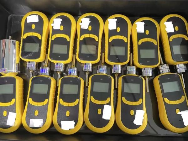 Detector de gas 4 en 1 de muestreo de la bomba portátil LEL,CO,H2S,O2 Sensor de concentración importado