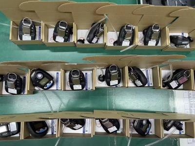 중국 미니 사이즈 포스겐 COCL2 가스 탐지기 IECEX 인증 IP66/IP68 2 년 동안 클립 배터리로 가벼운 판매용