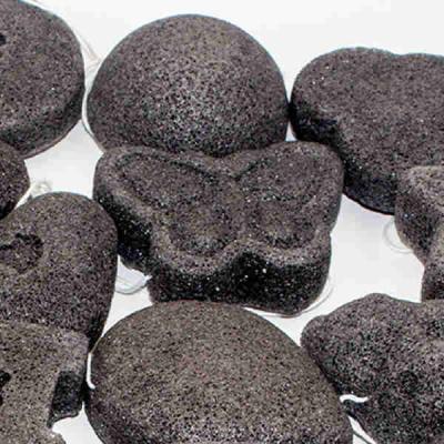Cina Personal Care Butterfly Bath Sponge Konjac Green Tea Sponge Removing Toxins in vendita