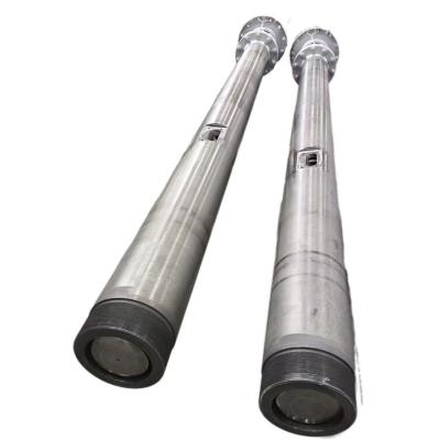 China Barril de tornillo personalizado para extrusor Granulador Dureza de apagado HRC58-62 Diámetro de tornillo tipo tornillo simple o doble en venta