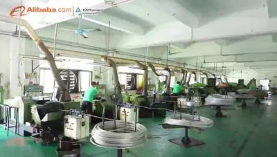 中国 電流を通された喧騒934の真鍮の六角形のナット、明白な六角形のM5ナット12.9の等級 販売のため