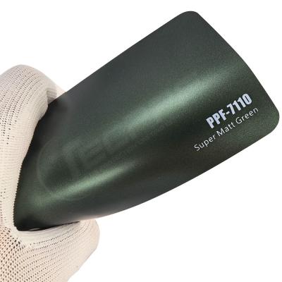 중국 PPF-7110 자동차 스크래치용 슈퍼 매트 녹색 색상 페인트 보호 필름 판매용