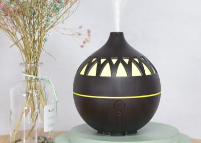 Cina 180ml Essential Oil Aroma Diffuser Luxury 180ml Electric Aroma Diffuser With LED Light For Room Office in vendita