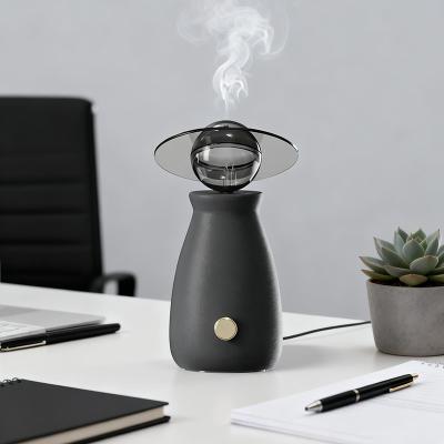 China Flexible Portable Essential Oil Diffuser With Stepless Diffusion 15ML Capacity for sale