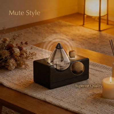 China Hand Blown Glass Vessel Home Aroma Diffuser With Natural Wood Grain Preservation for sale