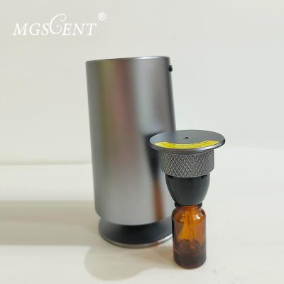 China Smart Car Aroma Diffuser with Intelligent Concentration Adjustment and 24-hour Environmental Monitoring Using Cold-air Diffusion for sale