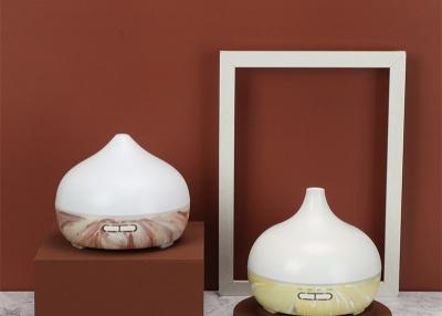 China difusor ultrassônico do aroma do óleo essencial do humidificador poderoso da aromaterapia 300ml/500ml à venda