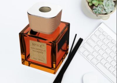 Cina Bottiglia libera di aromaterapia di Cane Household Bedroom Fragrance Deodorant dell'olio essenziale di aromaterapia del fuoco in vendita