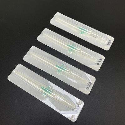 Cina Disposable 18G 20G 22G 24G Sterile Safety IV Catheter with Wing or Without Wings in vendita
