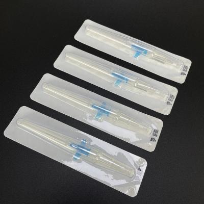 Cina Disposable 18G 20G 22G 24G Sterile Safety IV Catheter with Wing or Without Wings in vendita