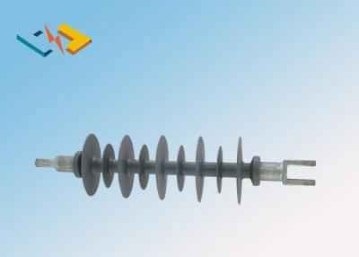 中国 36kV Uリンクおよび舌を搭載する合成の懸濁液のシリコーン ゴムの絶縁体 販売のため