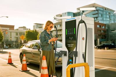 China Ultra-stille 160kW snellader geschikt voor elektrische vrachtwagens, hotels en bedrijven Te koop