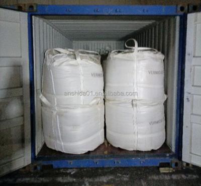 Cina Vermiculite d'argento Flakes 0,7-2 mm La scelta ideale per la produzione di vermiculite espanso in vendita