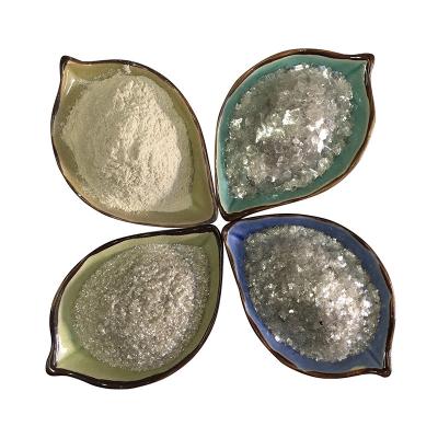 Cina Professionale di resistenza alle alte temperature Mica di moscovite con contenuto di K2O % 2,5-9.8 in vendita