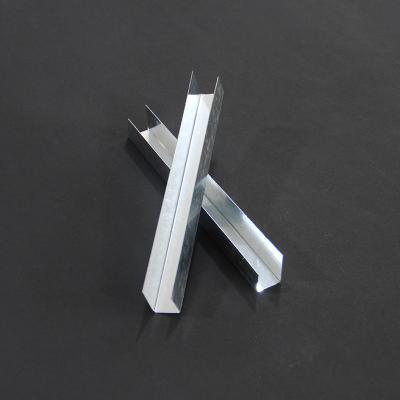 China 0.3mm-1.2mm Ceiling Metal Stud C Stud 50mm 70mm 90mm 100mm Wall Stud for sale