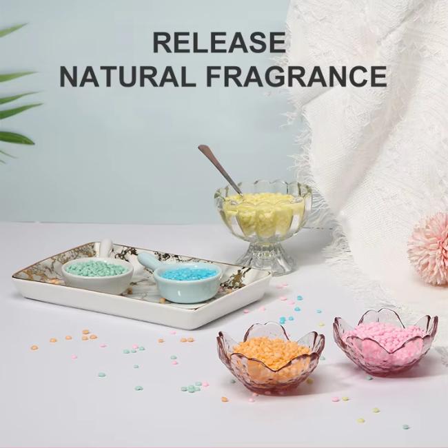 Laundry beads in different fragrance varieties