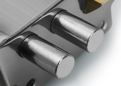China Fechadura de porta de aço inoxidável com dois parafusos de latão à venda
