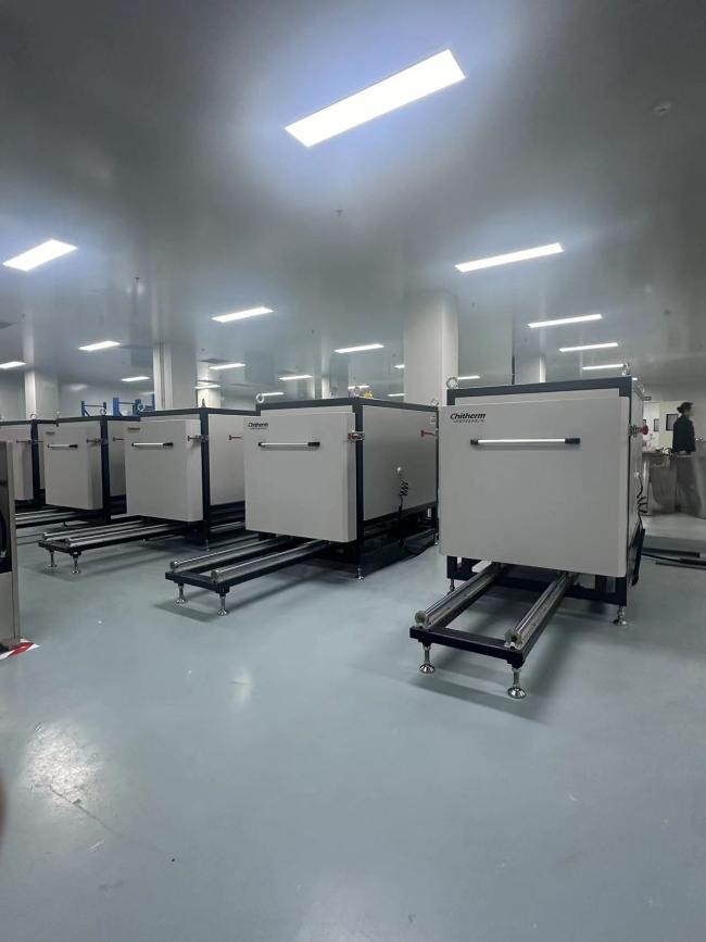 HBF105-14 Sintering Furnace exterior view