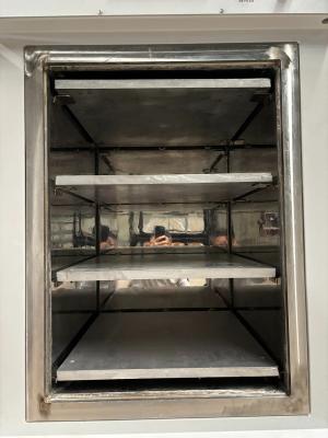 Cina Forno a muffle ad alta temperatura industriale Forno a vuoto Trattamento termico 250 Ordm C in vendita