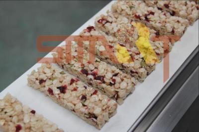 Cina macchina di 2.2Kw 60pcs/Min Buckwheat Cereal Bar Making in vendita
