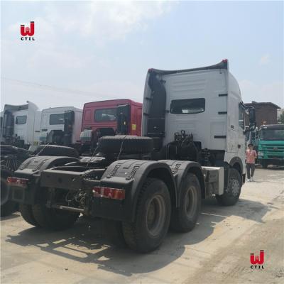 Cina Camion in tandem del trattore di SINOTRUK HOWO A7 420 HP 6x4 Axle Tractor Head Heavy Duty in vendita