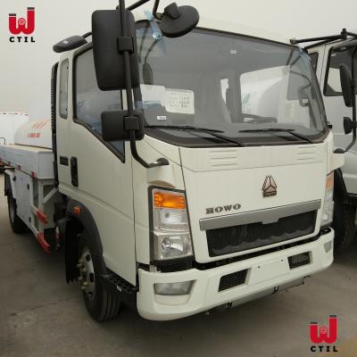 Cina Singolo camion di serbatoio di combustibile dell'autocisterna HOWO di rifornimento di carburante di fila 116HP in vendita