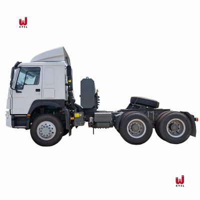 Cina Il rimorchio del camion del trattore dei carrai di Sinotruk HOWO7 6x4 371HP/420HP 10 si dirige verso l'Africa in vendita