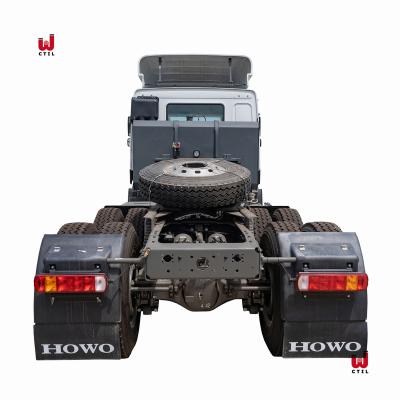 Cina Il rimorchio del camion del trattore dei carrai di Sinotruk HOWO7 6x4 371HP/420HP 10 si dirige verso l'Africa in vendita