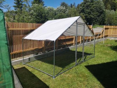 China Silver Frame 27.5kgs 3mx2m Chicken Run Kennel for sale